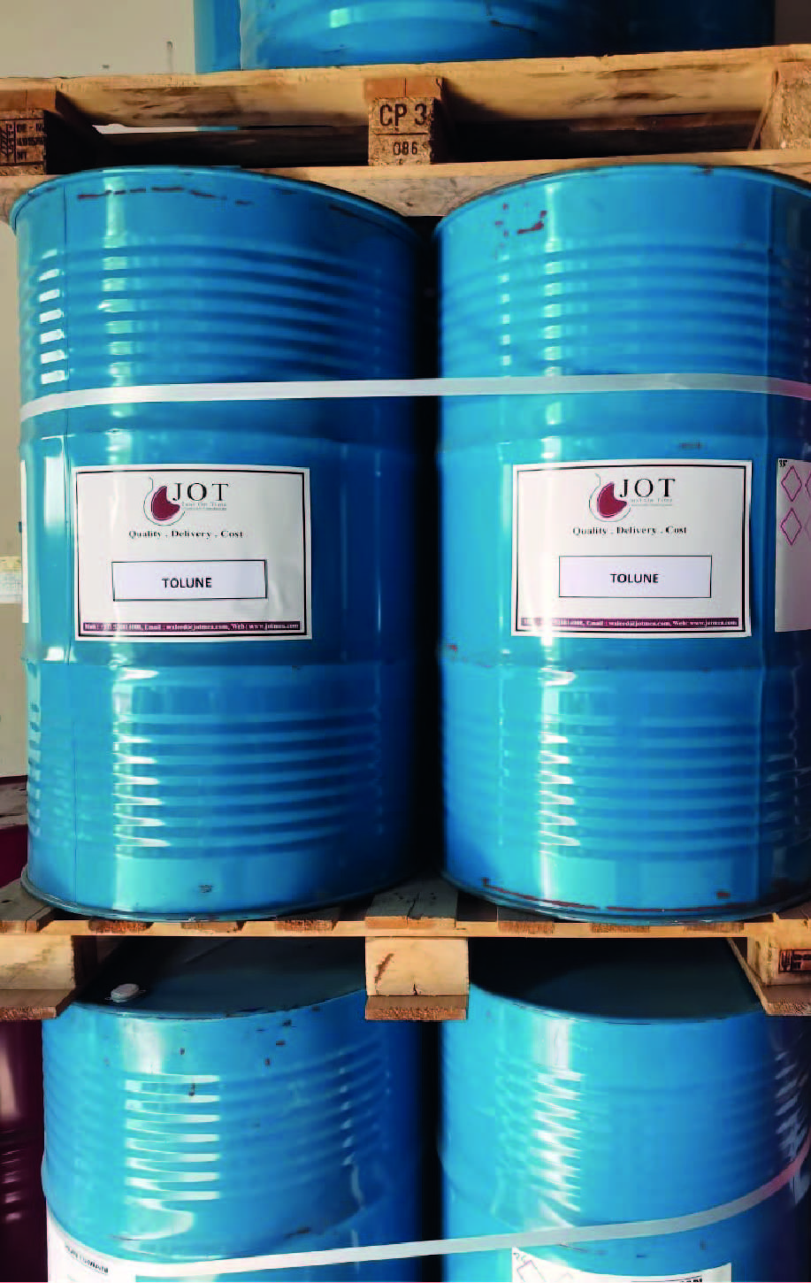 ADHESIVES – Just on time chemicals